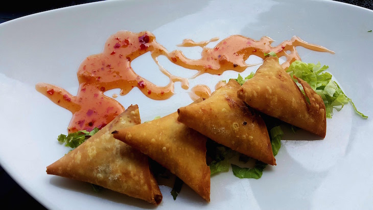 Convidamos-Lhe A Descobrir: Restaurante Zambi - MozLife